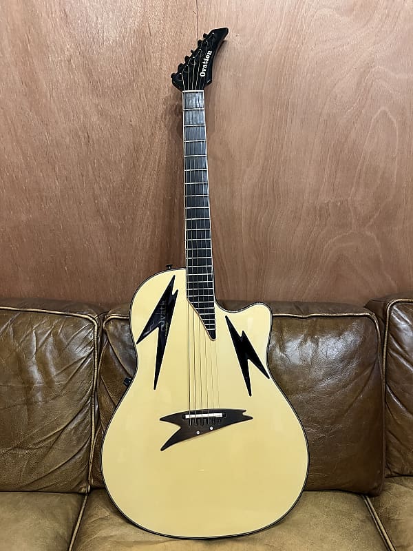 Ovation Thunderbolt TB01 Natural | Reverb France