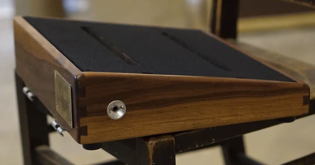 5 Positively Perfect Pedalboards for Picky Players | Reverb News