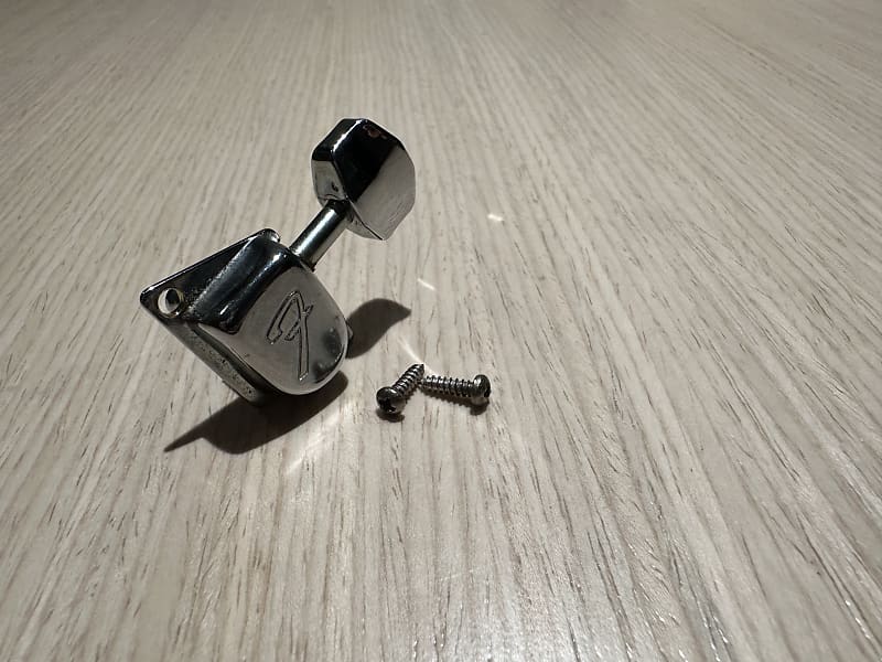 Fender “F” Tuner 1973 - Chrome-Small knob | Reverb