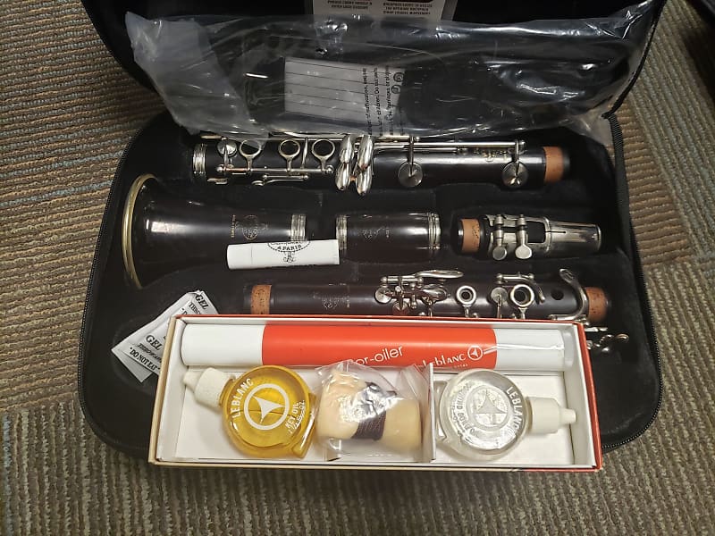Buffet Crampon R13 Bb Clarinet--Serviced, Vandoren 5RV, New | Reverb