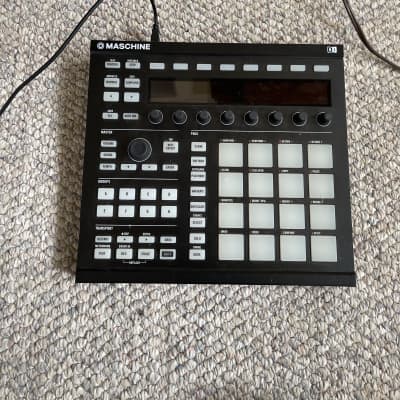 Native Instruments / NI Maschine Mk3 Production Studio | Reverb