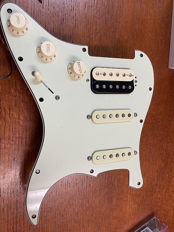 Fender Loaded HSS Pickguard/920D Suhr SSV plus, V60 LP | Reverb