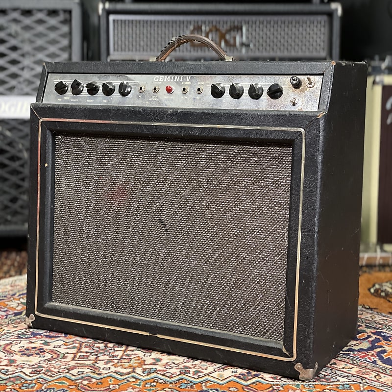 1967 Ampeg GV-15 Gemini V Combo Amp | Reverb