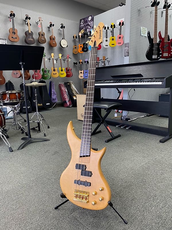 Diplomat Bass guitar | Reverb