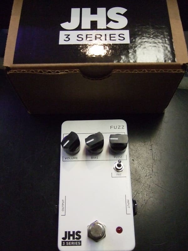 JHS Three Series Fuzz 2022 White | Reverb