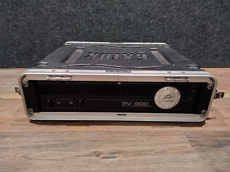 Peavey PV900 Power Amplifier with Gator Case | Reverb