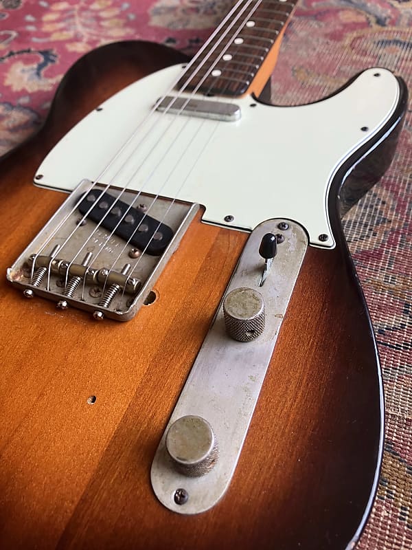 Fender Telecaster 2007 - Sunburst (nitro refin w relic) | Reverb