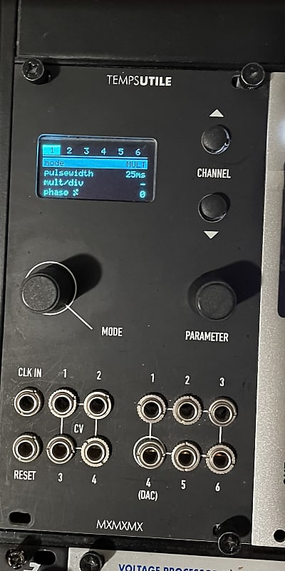 mxmxmx Temps utile 2020 - Black | Reverb