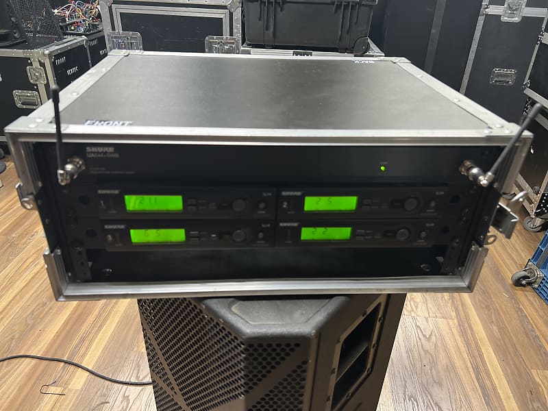 Shure SLX Wireless Combo systems in Rack | Reverb