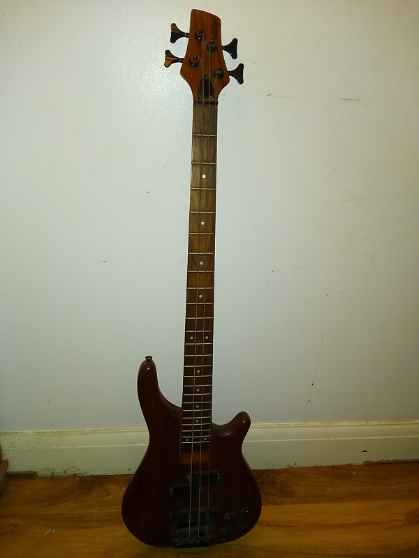 Vintage V940 Bass | Reverb