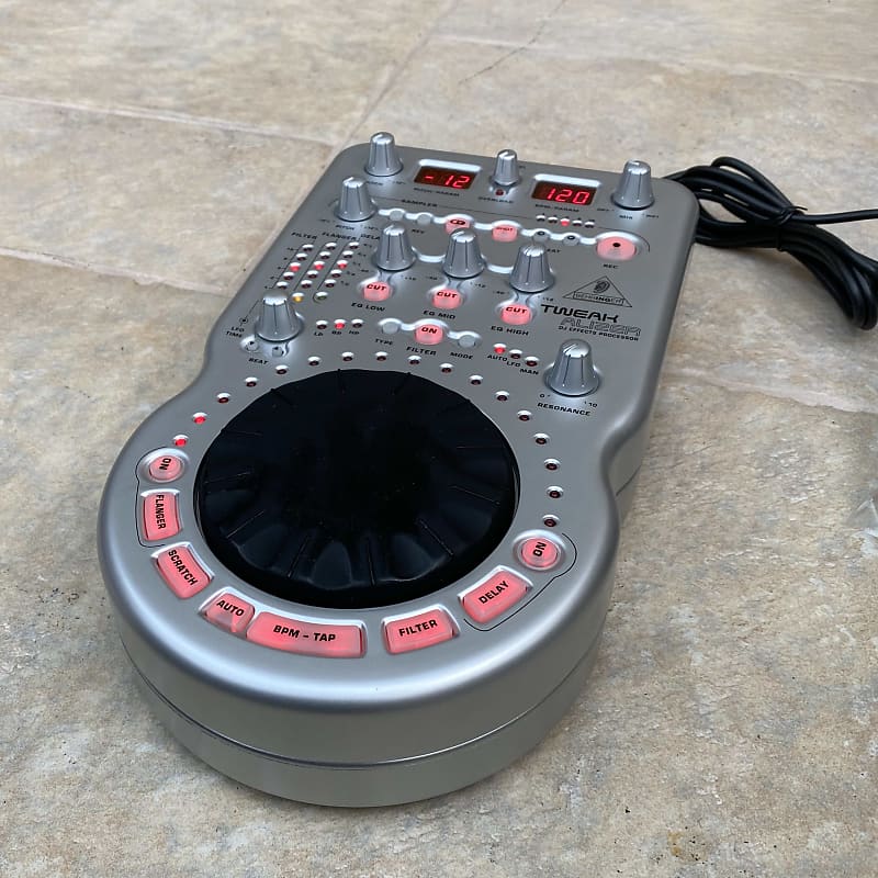 Behringer Tweakalizer DFX69 - DJ Effects Processor | Reverb