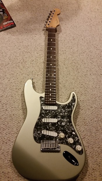 Fender Strat Plus 1997 Shoreline gold/Inca Silver | Reverb