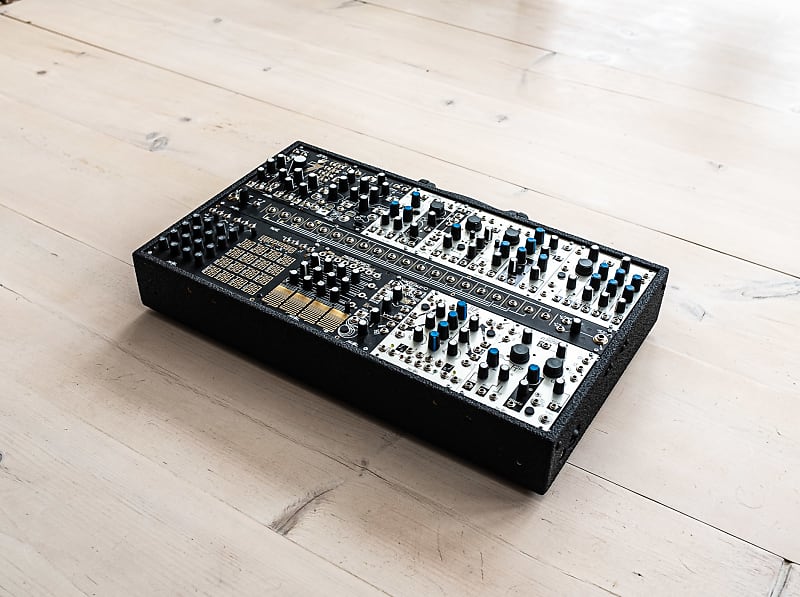 Make Noise Shared System (DPO, LxD, Maths, | Reverb Canada