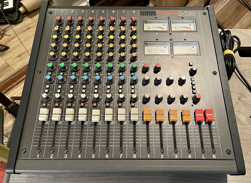 Tascam M-208 | Reverb
