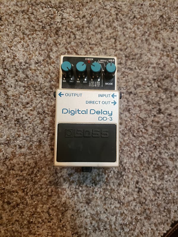 Boss DD-3(b) Digital Delay 2001 - Present - White | Reverb