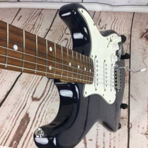 AXL Player Deluxe Strat 6 String Electric Guitar | Reverb UK