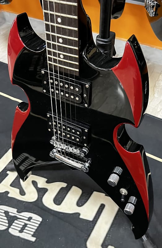 Silvertone PS-AP2 Paul Stanley Apocalypse Pro Black and red | Reverb