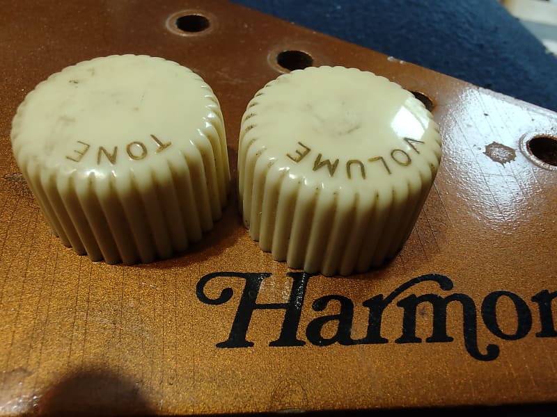 Harmony Cupcake 1950-60s - Cream | Reverb