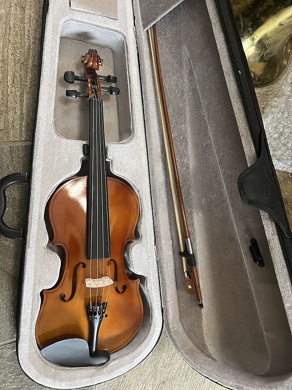 15" viola with case and bow. | Reverb