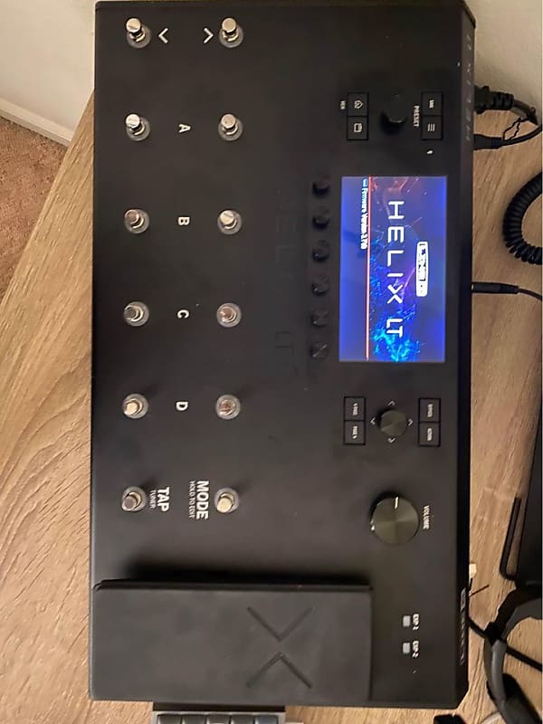 Line 6 Helix LT Multi-Effect and Amp Modeler 2017 - Present - | Reverb