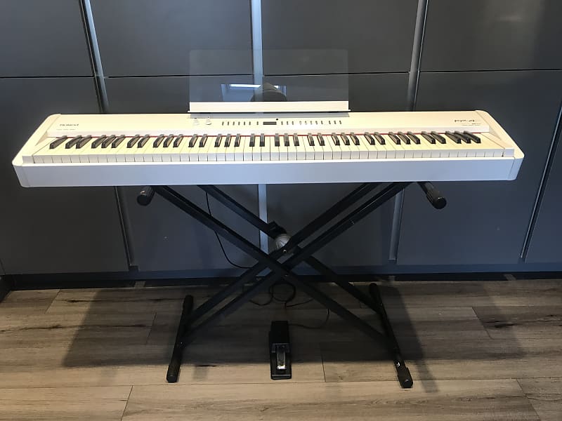 Roland FP4-F Piano - White | Reverb