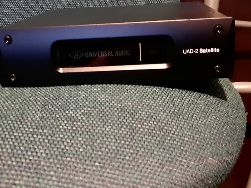 Universal Audio UAD-2 Satellite THUNDERBOLT DSP ACCELERATOR | Reverb