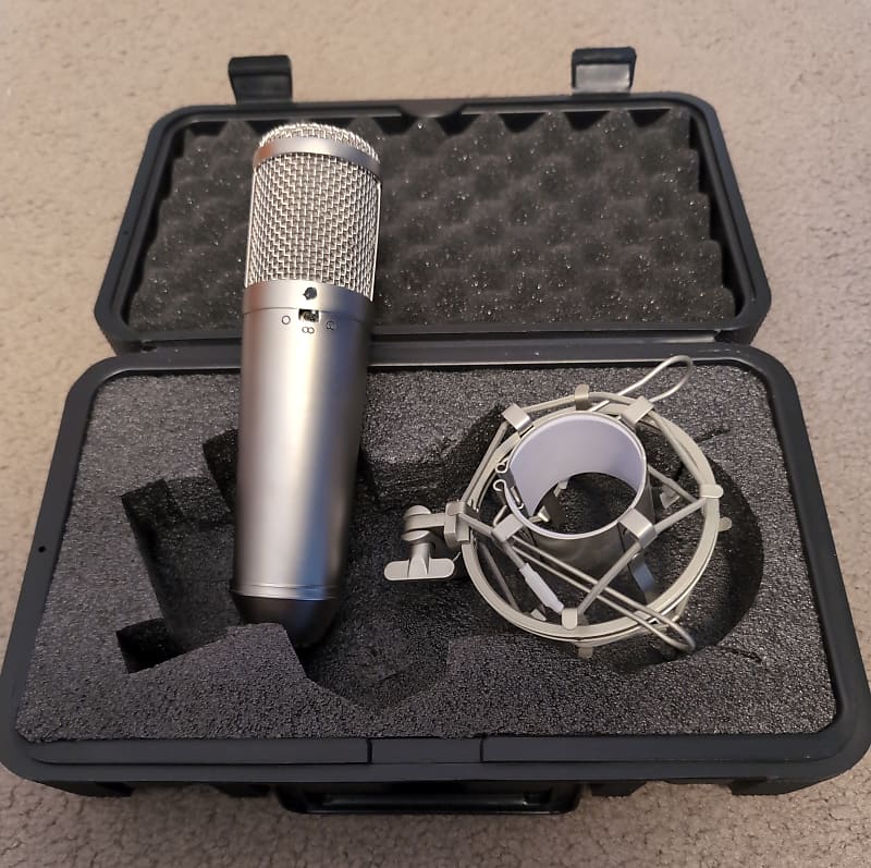 Neumann u87 Clone | Reverb