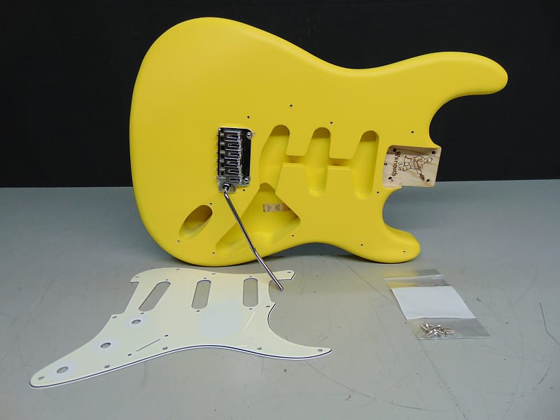 Warmoth Stratocaster Body w/Gotoh Bridge Satin Graffiti | Reverb