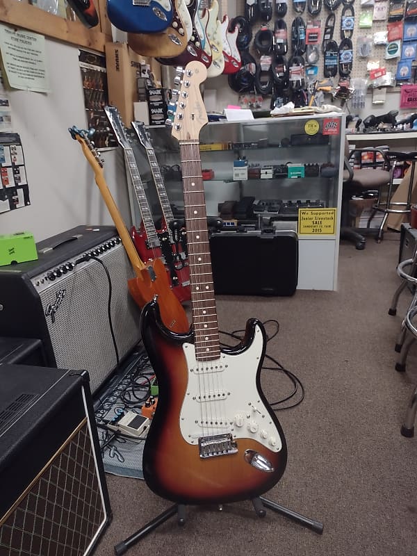 Fender VG Stratocaster 2008 | Reverb