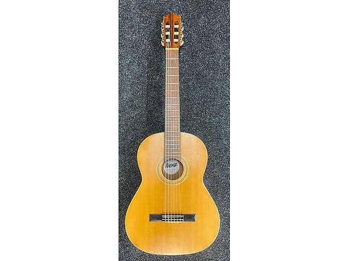 Alvarez Classical Acoustic Guitar C-35 Pre-Owned | Reverb