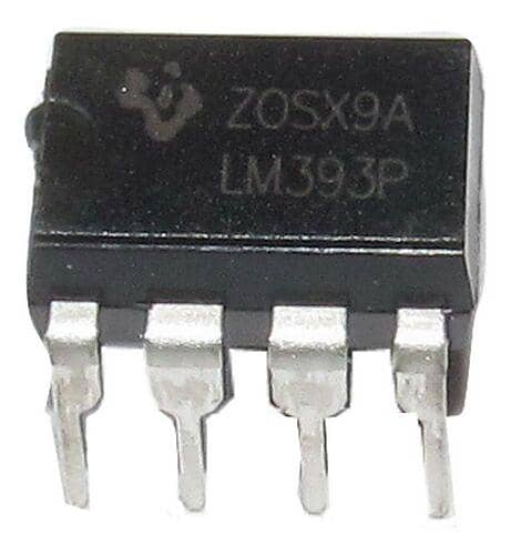 LM393 LM393P Dual Differential Voltage Comparator - 20 | Reverb