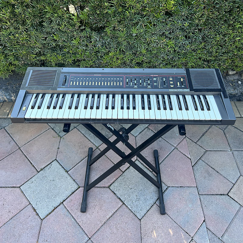 Seiko Model DS-250 Polyphonic Synthesizer 1980s - W/ PSU | Reverb