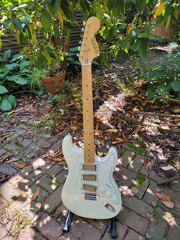Univox Ripper U1850, 1970's Strat Style Matsumoku Solid Body | Reverb