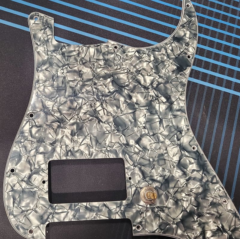 Warmoth Single humbucker Strat pickguard - Silver Pearl | Reverb