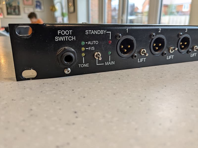 Orchid Electronics Switching DI rack | Reverb UK