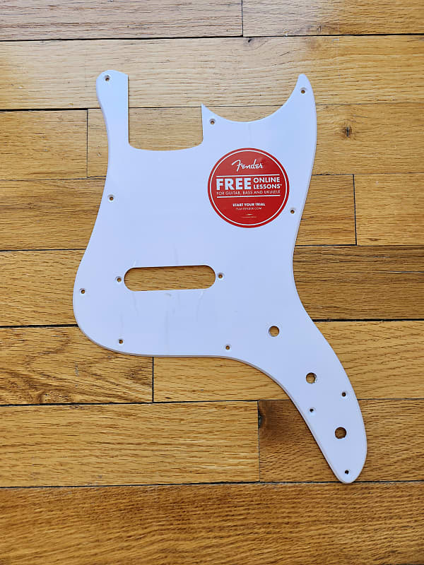 Squier Bronco Bass Pickguard 2023 - White | Reverb