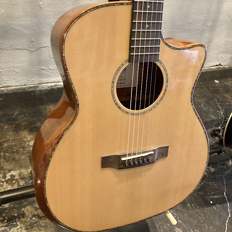 Firefly GA01 - Acoustic Guitar - Solid Spruce Top - Plays and | Reverb