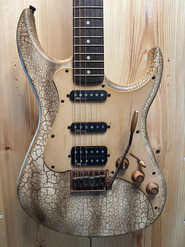 AXL bADwaTER CrackLe ReLiC | Reverb