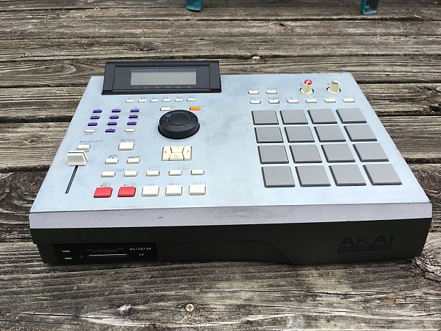 Akai MPC 2000 XL | Reverb
