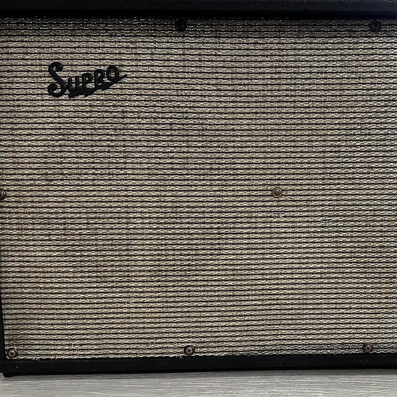 Used Vintage 1967 Supro Sportsman 2x12 50 Watt 8 Ohm Guitar | Reverb