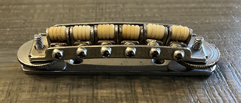 Vintage MIJ 1960’s - 1970’s roller bridge Univox Hi- Flier | Reverb