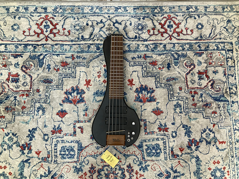 Used MIHADO FINGY 5 BASS Guitar | Reverb