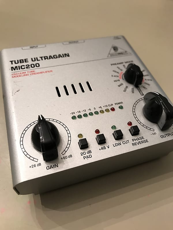 Behringer Tube Ultragain Mic200 || Vocal Preamp | Reverb