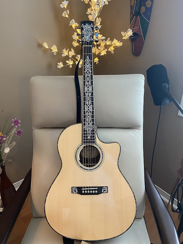 Larrivee LV-10 50th Anniversary with Pick Up | Reverb