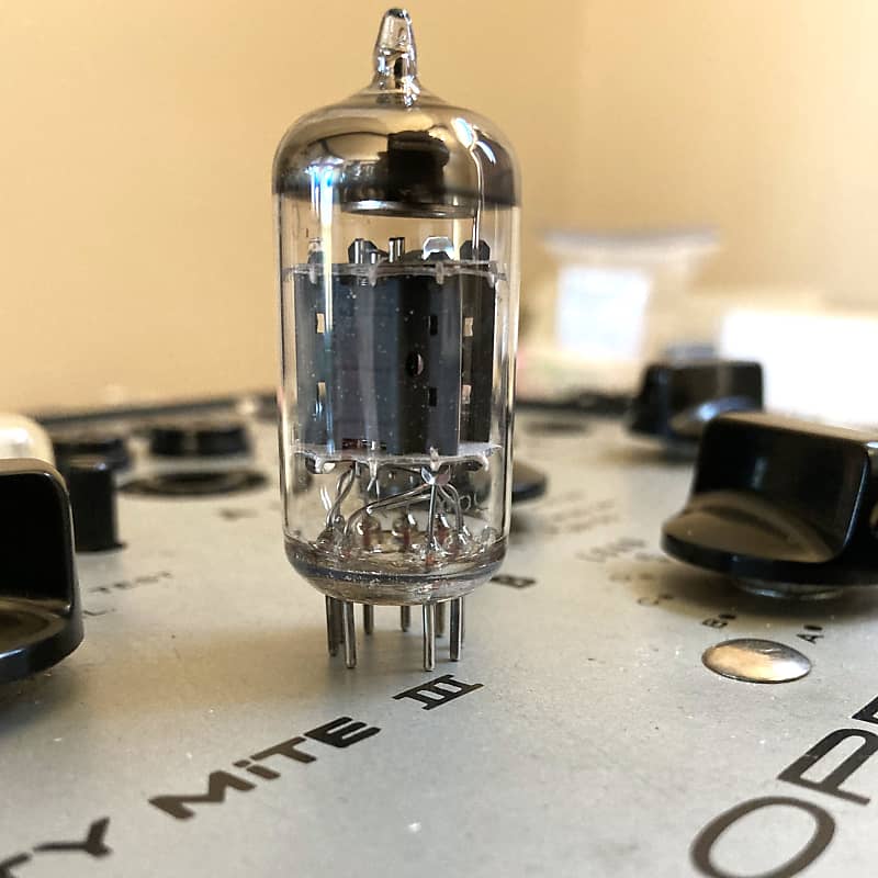 Amperex/Philips Holland Bugle Boy 12AX7/ECC83 Tube - I65 | Reverb