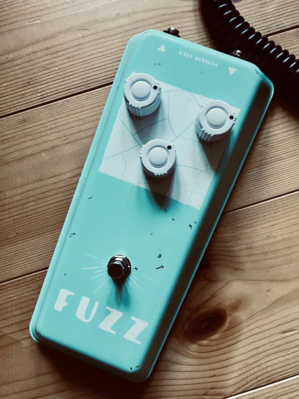 Wolf Devices / Fuzz MK1.5 / Seaform Green (Fuzz Face) | Reverb