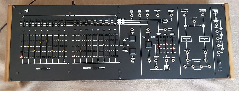 Synthcube / JMLS 1601 Analog Sequencer clone | Reverb