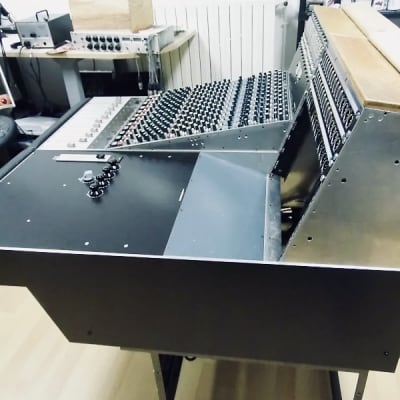 Neve 51 Series “Baby V” 5116 Console, 12 Channels | Reverb