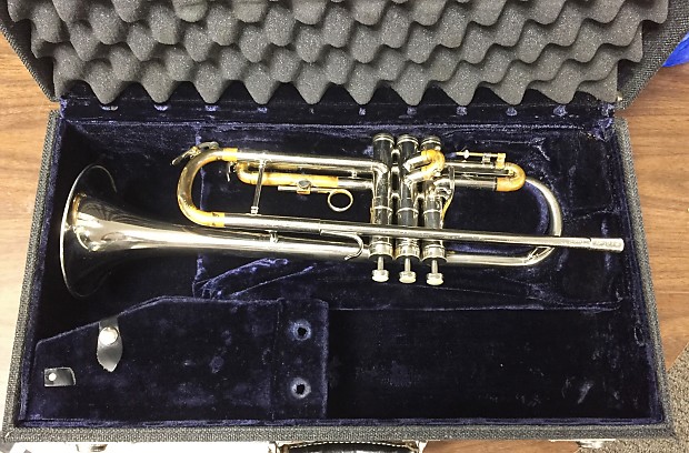 Conn Connstellation Trumpet with Conn case | Reverb