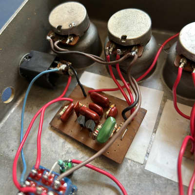 La Fuzzeria Double Fuzz (Shin-Ei FY-2 / Guyatone Crazy Face) | Reverb